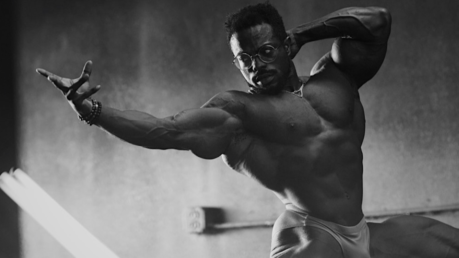 TNF’s Joel Twinem Trains Upper Body With Terrence Ruffin ...